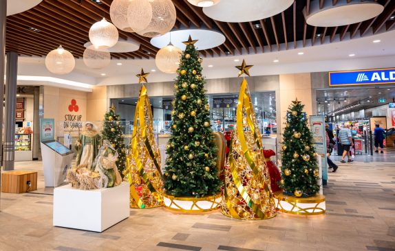 Bespoke Christmas, Retail Activations & Design | Visual Inspirations Aus
