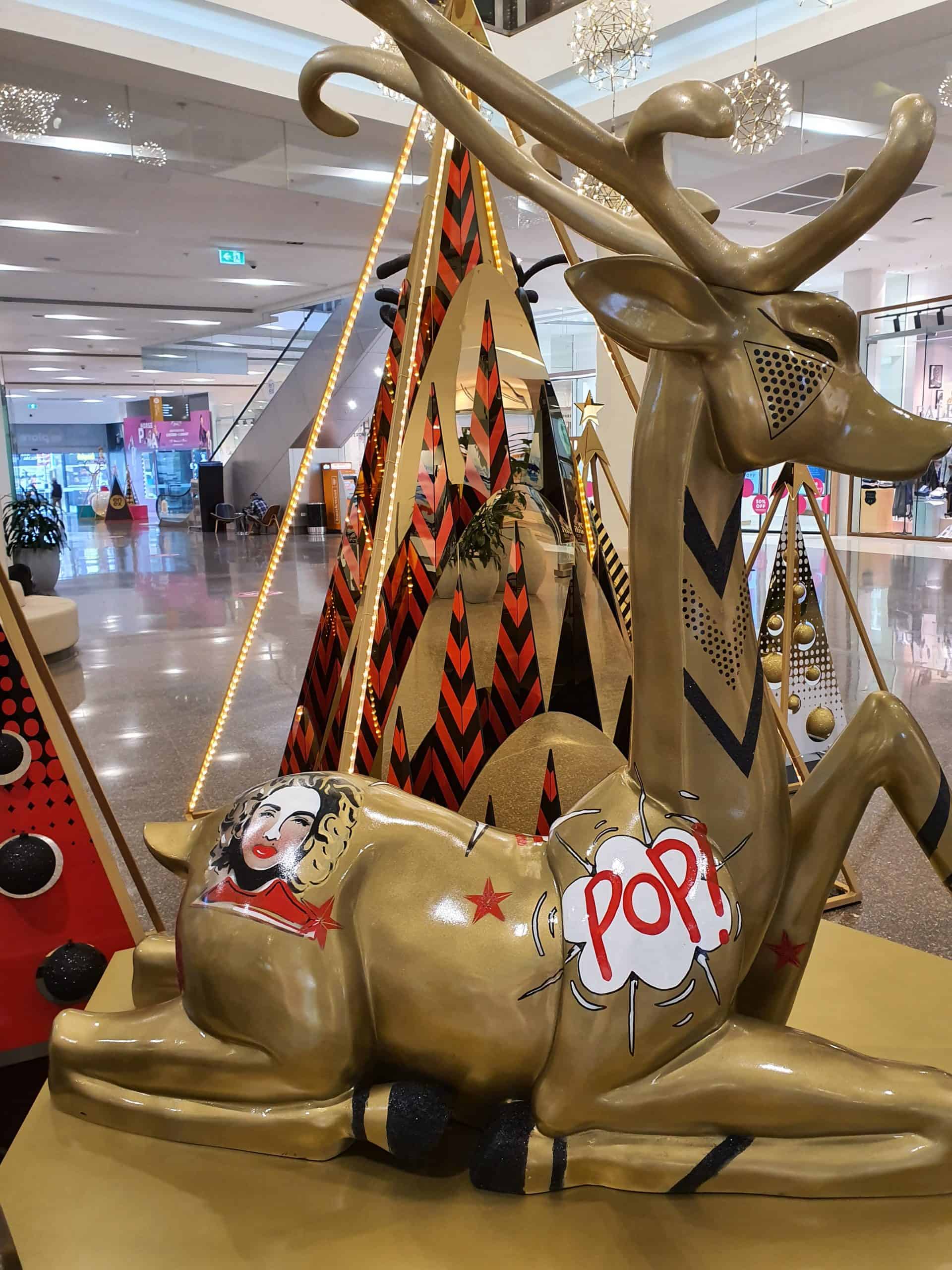 How a Christmas Display Becomes a Work of Art | Visual Inspirations